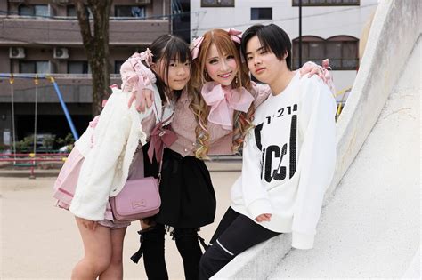 写真 25ページ目「4歳児がホストの格好をしていたら目立つんじゃない？」中学生になった元“小学生ホスト”琉ちゃろくん（13）が語る、金髪