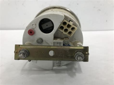 17 03729 001 Peterbilt 379 Speedometer For Sale