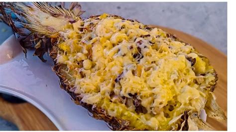 Курица с ананасами в духовке рецепт