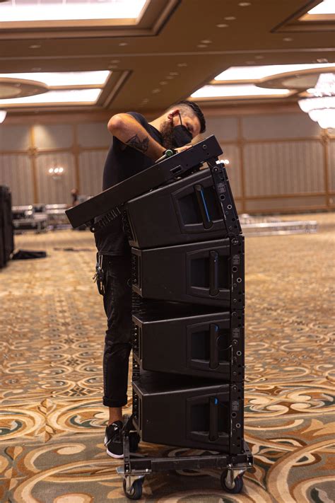 Top 6 Powered Line Array Speakers A Comprehensive Guide To The Best In The Market — Event
