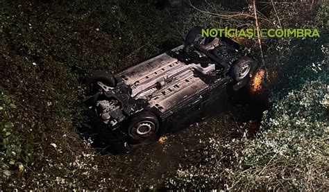 Despista se e cai ao rio Ega em Condeixa vídeos Notícias de Coimbra