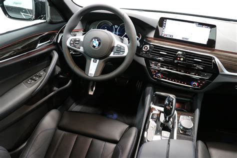 New 2019 BMW 5 Series 540i XDrive 4dr Car In Elmhurst B8466 Elmhurst BMW