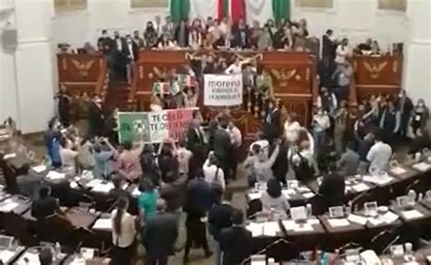 Video Se Encienden Los ánimos En El Congreso Capitalino Decretan