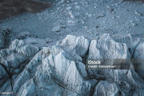 고대 빙하 수정처럼 맑은 빙산 지질 구조 중국 티베트 지역 0명에 대한 스톡 사진 및 기타 이미지 0명 Eastern