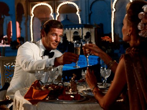 Get Your Martini Shaken Not Stirred At The Taj Lake Palace Hotel From