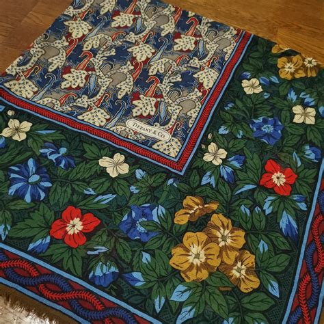 129美品 ティファニー 大判スカーフ シルク混 ストール 花柄 メルカリ