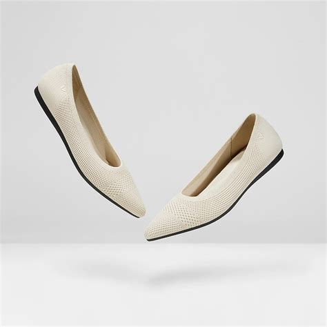Amy Pointed Toe Ballet Flats In Cream Ivory Sustainable And Washable Vivaia