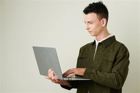 Código de programación de verificación del desarrollador Foto Premium