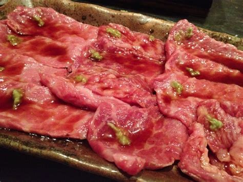 立ち食い焼肉「六花界」に通うと行けるかも！？住所非公開の焼肉店「初花一家」とは？ おにぎりまとめ