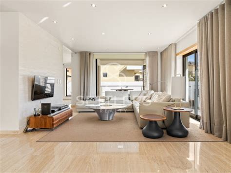 Vente Maison de Luxe Cascais e Estoril 1 550 000 180 m²