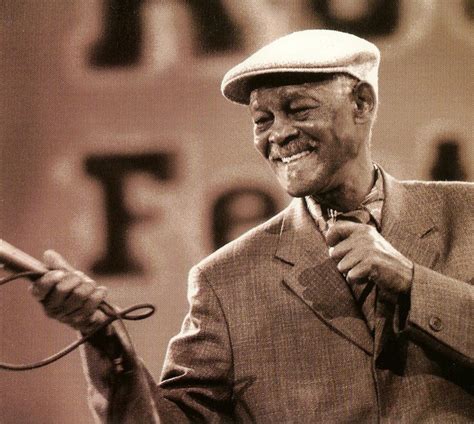 Ibrahim Ferrer The Essential Ibrahim Ferrer Ibrahim Ferrer Social Club Black Men