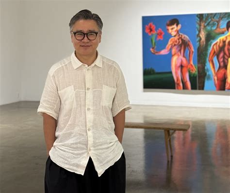 언제까지 하나 지켜봤던 사람들이…갤러리 대표가 된 배우 한국경제