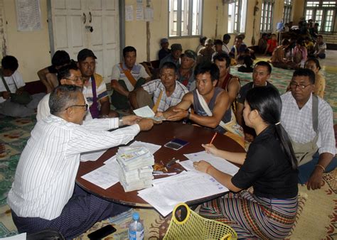 နမ့်စန်မြို့နယ်တွင် တောင်သူများအား မိုးရာသီစိုက်ပျိုးစရိတ်ချေးငွေများ