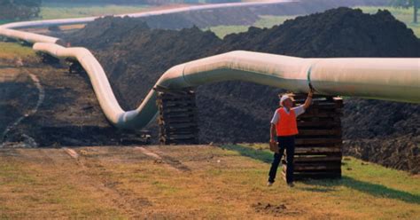 Alberta Pipeline Review Auditor General To Probe Oil Pipeline Safety