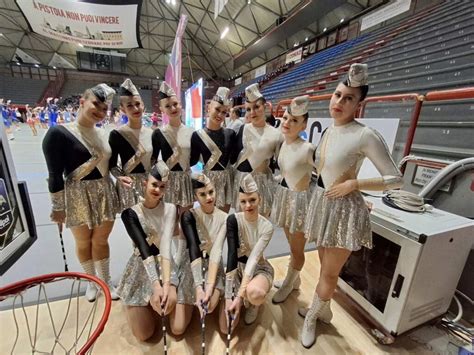 Svjetski Kup U Italiji Križevačke Mažoretkinje Osvojile Pet Medalja