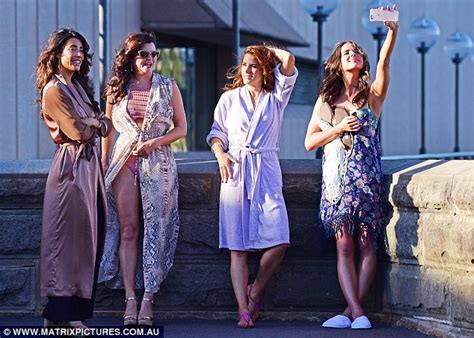 The Bold And The Beautiful Ladies Wear Bikinis For Scene Daily Mail