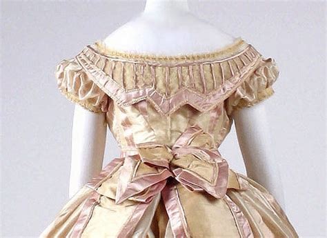 Mid 19th Century Ballgown Bodices Ball Gowns 19th Century Fashion