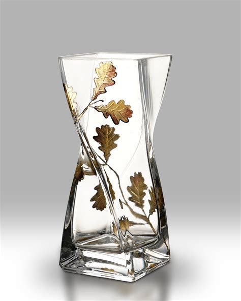 Gold Oak Leaf 25cm Twist Nobile Glass And Tware