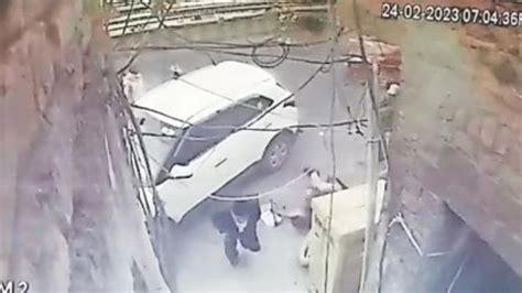 Special Court Convicts 7 People In Bsp Mla Raju Pal Murder Case India