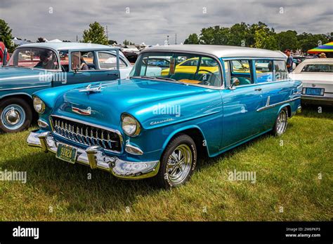 1955 Chevrolet Station Wagon Hi Res Stock Photography And Images Alamy