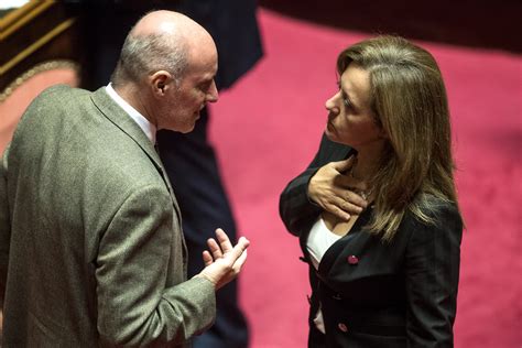 Dl Sicurezza Senato Dà Lok Con La Fiducia 163 Sì Dissidenti Escono