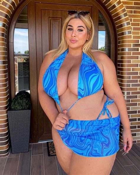 Natalia Lozano Hot Curvy Model Biography Height Net Worth