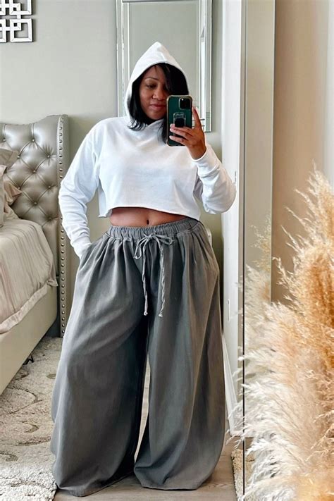 Just Basics Cropped Hoodie Mycheriessentiel