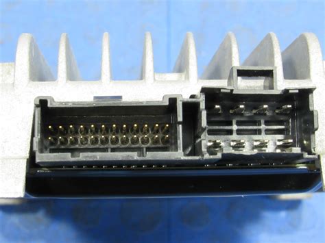 05 07 Nissan Pathfinder Bose Audio Radio Stereo Amplifier Amp 28060