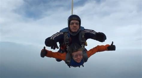 Skydive Complex Projective 4 Space