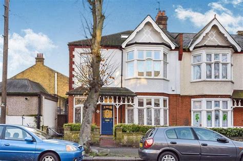 Fernwood Avenue Streatham 4 Bedroom Semi Detached House Barnard