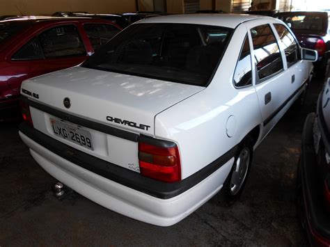Beto Automóveis GM VECTRA GLS V VENDIDO