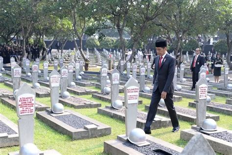 Lirik Lagu Gugur Bunga Karya Ismail Marzuki Lengkap Dengan Maknanya