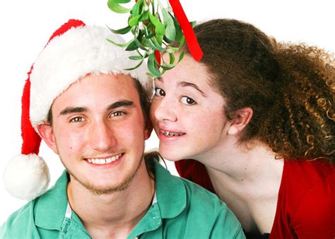 What Is Mistletoe With Pictures