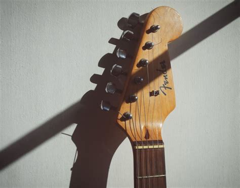 Discover The Best Strings For Drop B