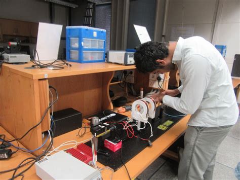 The Challenging Advanced Experimental Physics Lab Fall 2019 Physlab