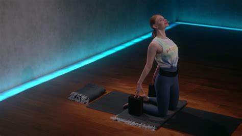 30 Min Prenatal Yoga Flow Peloton Yoga Classes