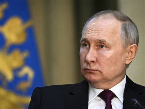 La CPI émet un mandat d arrêt contre Vladimir Poutine LFM la radio