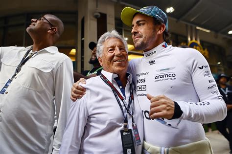 フェルナンド・アロンソ（アストンマーティン）とマリオ・アンドレッティ Autosport Web