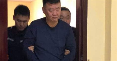 Хүн амины онц ноцтой хэрэгт сэжиглэгдсэн ЗТЯ ны газрын дарга асан Б Махбал суллагдана Asuudal Mn