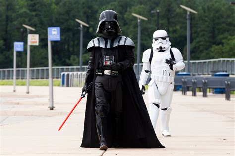 Britse Darth Vader Acteur David Prowse 85 Overleden