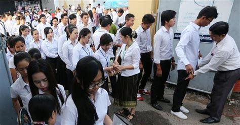 ព័ត៌មានបន្ទាន់ ក្រសួងអប់រំ ប្រកាសពន្យារពេលប្រឡងបាក់ឌុប ដោយសារកូវីដ១៩ ដោយលើកទៅថ្ងៃទី