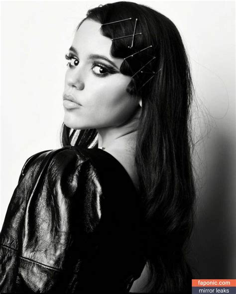Jenna Ortega Aka Page Nude Leaks Onlyfans Photo 311 Faponic