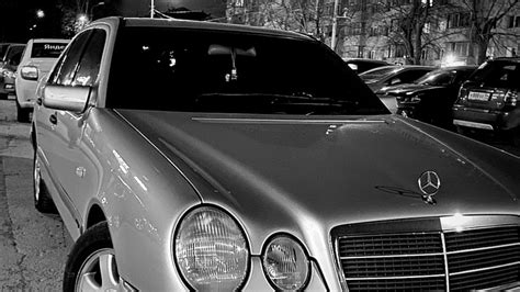 Mercedes Benz E Class W210 24 бензиновый 1998 на Drive2