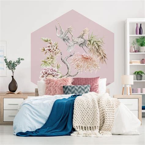 Aquarell Störche im Flug mit Blumen auf Rosa Hexagon Fototapete