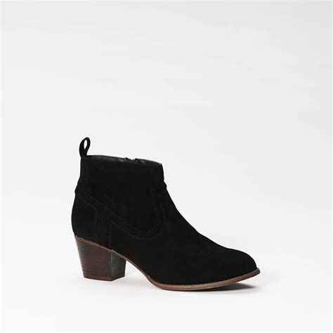 Image For Mustang Boot From Dotti