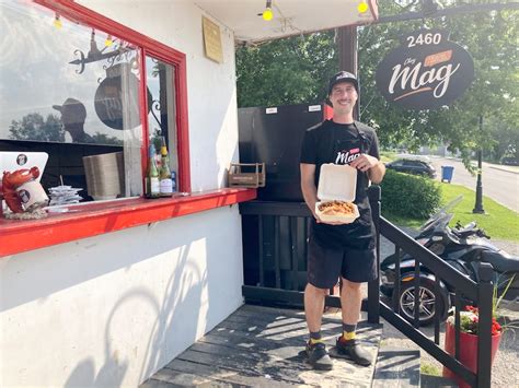 Poutine Vantée Par Olivier Primeau Des Files Dattente Monstres Chez