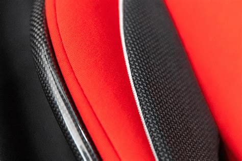 为 Vip 车主特别定制！限量版 Ferrari Sf90 Spider 登场，tailor Made 私人定制版，全球只有 1 辆