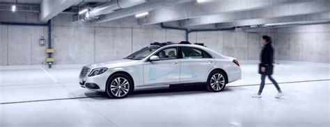 Mercedes Benz Builds The Communicative Cooperative Car