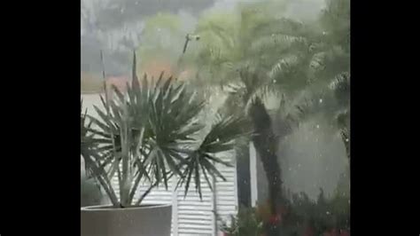Vídeos Mostram Chuva De Granizo E Ventania No Rio De Janeiro