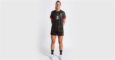 Das Getragene Olympia Trikot Von Dhb Star Xenia Smits